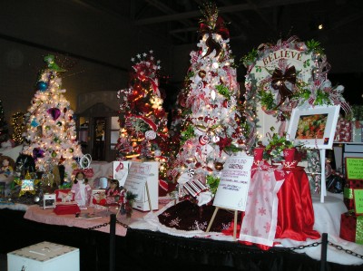 Holiday Tree Festival - Akron, Ohio | Ohio Festivals